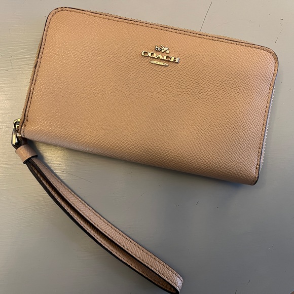 Coach | Bags | Coach Ziparound Wristlet Wallet | Poshmark